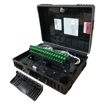 Caja NAP de 32 puertos con adaptadores SC/APC splitter PLC 1x32